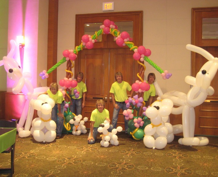 Balloon City - This is the home of Balloon City USA.