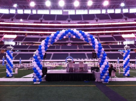 Arch at Texas Stadium - Balloon City