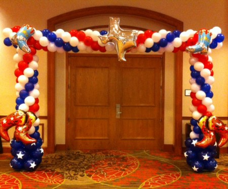 Cowboy-Balloon-Arch - Balloon City