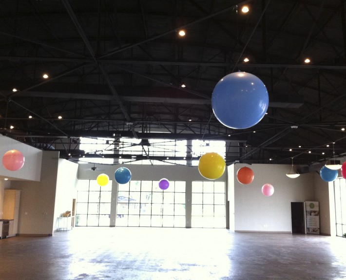Balloon Orbs - Giant balloons